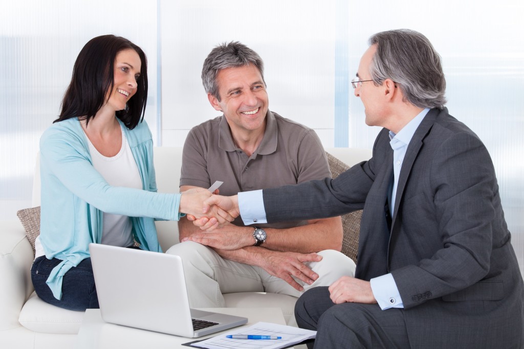 Here Are 7 Mistakes To Avoid While Selecting A Financial Advisor Here Are 7 Mistakes To Avoid While Selecting A Financial Advisor